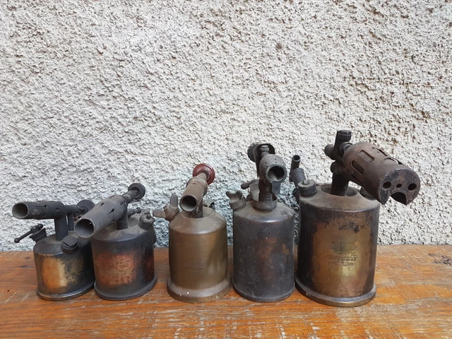 LOT ANCIEN CHALUMEAU ancienne lampe fer à souder outil métier torche ...