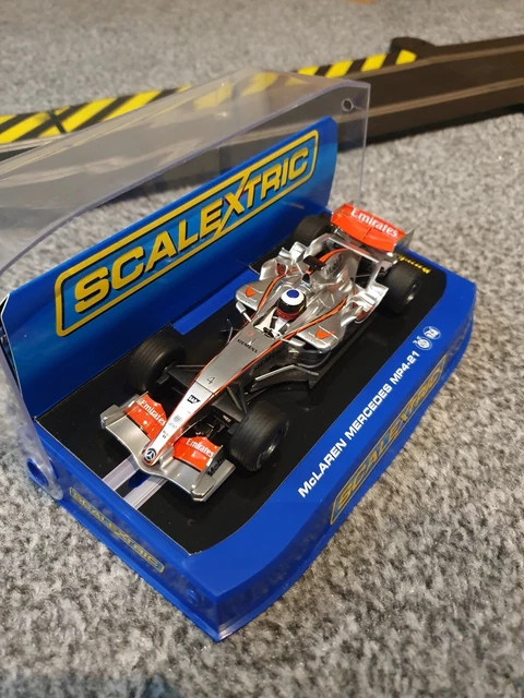 SCALEXTRIC MCLAREN MERCEDES MP4-21 Pedro De La Rosa C2813 NEW £49.99 ...