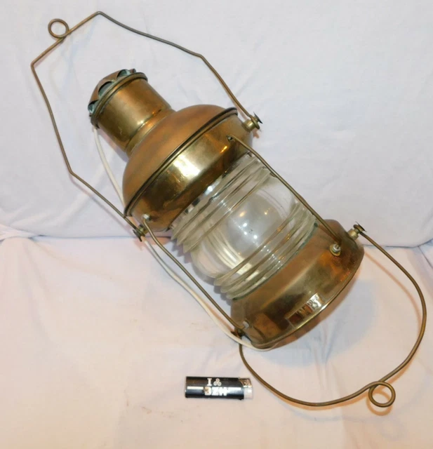 PETIT ANCIEN FANAL MARINE EN LAITON - KARACHI .... à voir ... EUR 139 ...