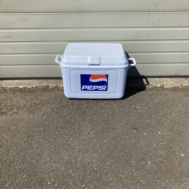 VINTAGE RUBBERMAID PEPSI Cooler Ice Chest 21"x14"x16" Model: 1943/44/45 ...