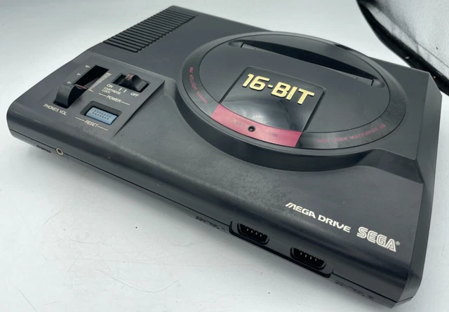 SEGA MEGADRIVE console HAA-2510 VA4 only Japanese version vintage game ...