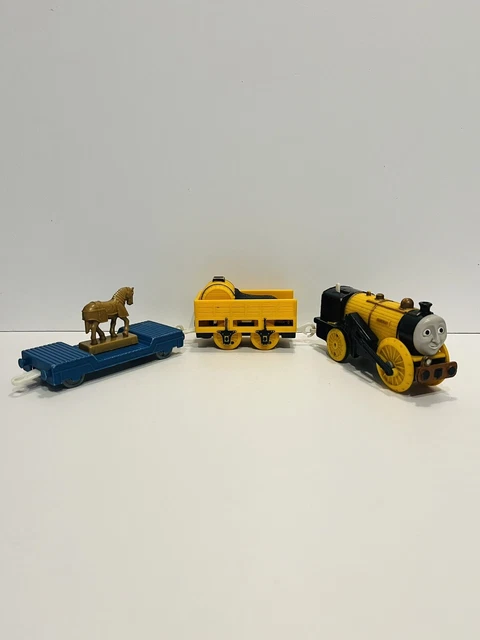 STEPHEN THE ROCKET Trackmaster Thomas & Friends Motorised Battery Train ...
