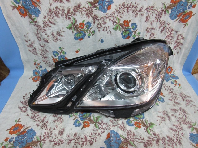 MERCEDES W212 BI Xenon Scheinwerfer links Kurvenlicht A2128205761 EUR ...