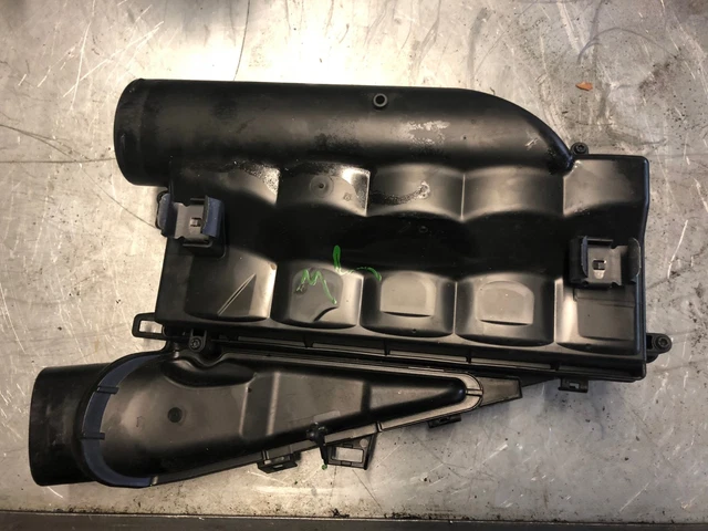 MERCEDES BENZ W212 Boîtier de Filtre à Air à Gauche A2780900101 EUR 289 ...