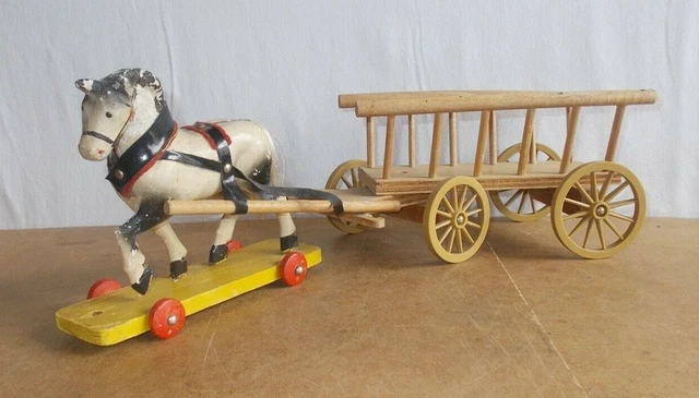 ANCIEN JOUET EN bois / vintage wooden toy - CHEVAL TIRANT UN CHARIOT ...