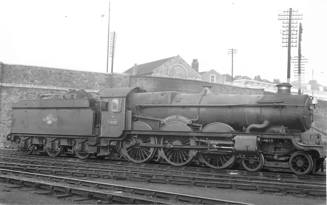 PHOTOGRAPH GWR 7025 Sudeley Castle Steam Locomotive Swindon Works 6x4 £ ...