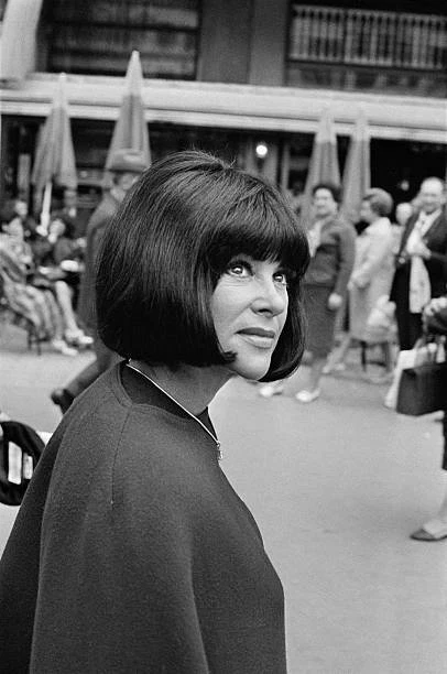 FRENCH ACTRESS MARTINE Carol In France 1960 OLD PHOTO 1 $9.00 - PicClick AU