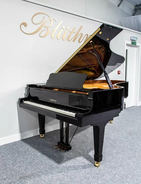 YAMAHA C5 GRAND Piano. Around 30 Years Old . 5 Year Guarantee. 0% ...