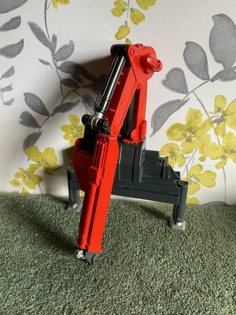 BRUDER CRANE WITH 2 supporting legs hiab Red. Fully Functional 💥💥 £34. ...