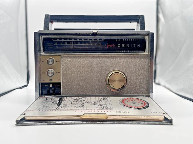 VINTAGE ZENITH ROYAL 3000-1 Transoceanic Am Fm Multiband Old Radio £2. ...