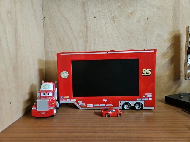 PIXAR DISNEY CARS Mack Truck TV/DVD and Lightning McQueen Remote ...