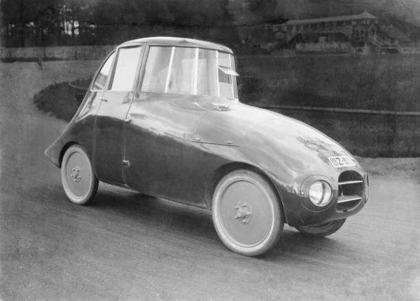 STREAMLINED CAR LEY T6 designed by Paul Jaray stream lined body 1921 ...