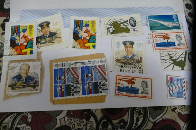 12 PLANES AIRCRAFT British UK commemorative postage stamps postal GB £1 ...
