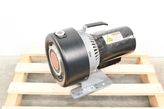 VARIAN PTS03101UNIV, POMPE Dry Scroll Triscroll 300/310 Vakuumpumpe EUR ...