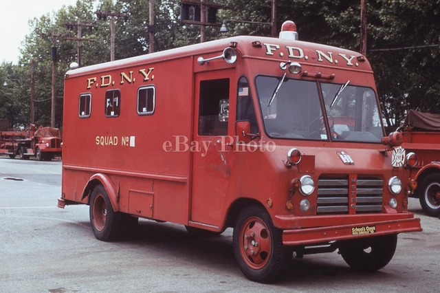 FIRE APPARATUS SLIDE- FDNY IHC Metro Squad Step Van New York City $26. ...