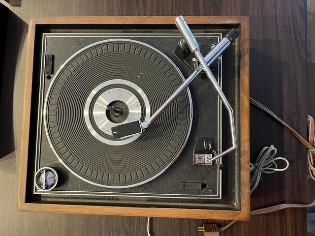 VINTAGE MAGNAVOX MICROMATIC Turntable Model: 1K8821 - UNTESTED $50.00 ...