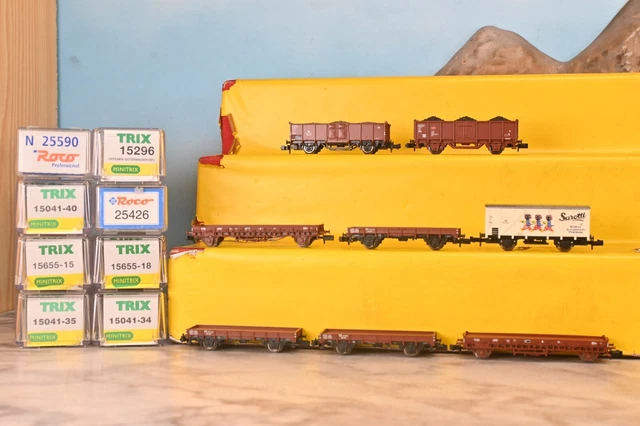 TRIX ROCO SPUR-N 2-Achs Güterwagen der DB & SNCF 8-tlg. Nr. 25426 ...
