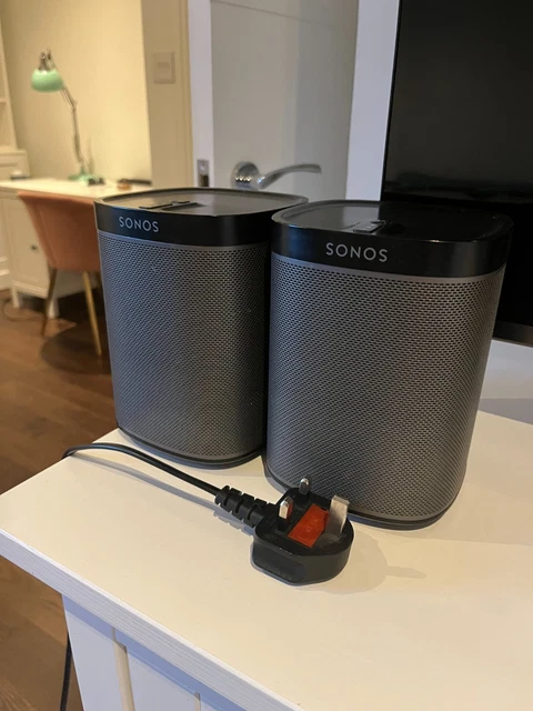 2 X SONOS Play 1 Wireless Speaker Black Wifi PAIR with Power Leads ...
