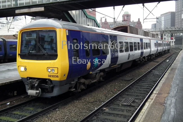 CLASS 323 323238, 3 car EMU, in Northern at Manchester Oxford Road £0. ...