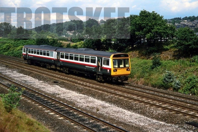 35MM SLIDE BR British Rail DMU Class 142 142XXX Mirfield 1995 Original ...