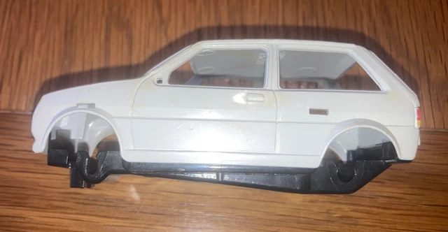 SCALEXTRIC RARE VINTAGE MG Metro Turbo 6R4 rally car shell. Read ...
