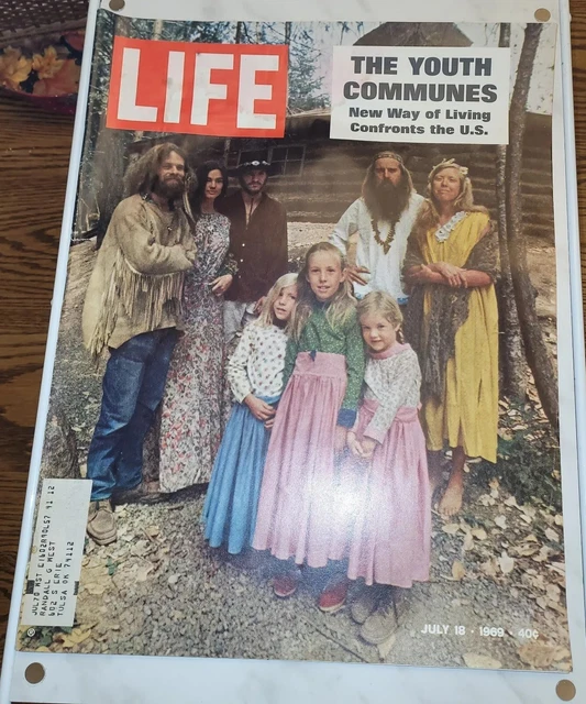 LIFE MAGAZINE HIPPIES Youth Communes Counterculture Apollo 11 July 18 ...