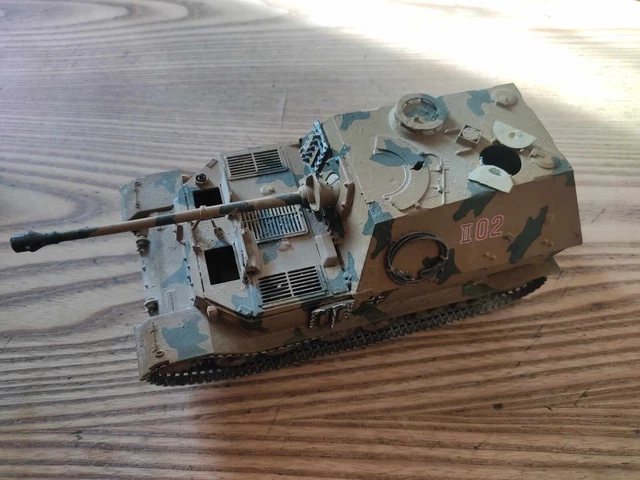 ITALERI 211, 1/35, German Tank Destroyer Jagdpanzer Tiger (P) Elefant ...