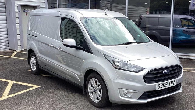 FORD TRANSIT CONNECT 1.5 EcoBlue 120ps Limited Van Van Diesel Manual £ ...