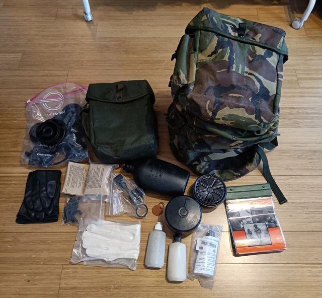 ASSORTED BRITISH ARMY CBRN Kit, S10/FM12 Gas Mask Parts, Bags, and ...