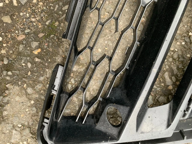 ORIGINAL BMW 3ER G20 G21 M-Paket Gitter vorne Rechts 51118069372 ...