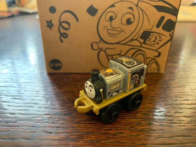THOMAS & FRIENDS Minis - ROBOT CHARLIE £2.50 - PicClick UK THOMAS & FRIENDS Minis - ROBOT CHARLIE £2.50 - PicClick UK