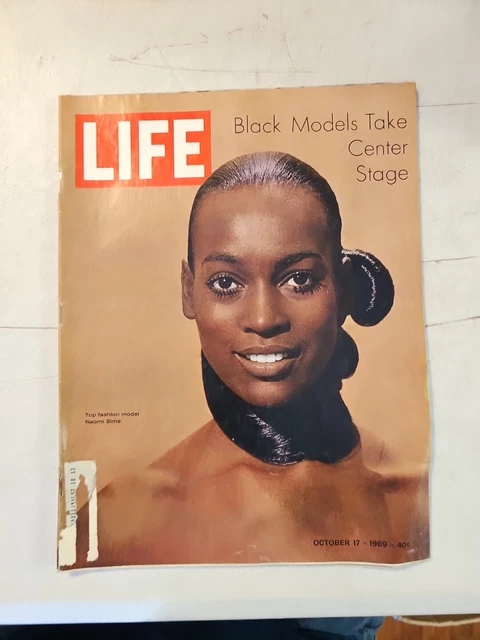LIFE MAGAZINE OCTOBER 17, 1969, "Black Models Take Center Stage ...