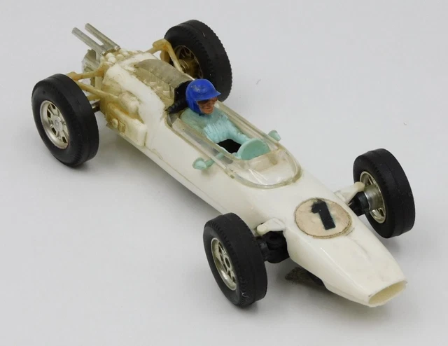 SCALEXTRIC COOPER F1 White Slot Car 1:32 C81 Made In France 1960S £33. ...