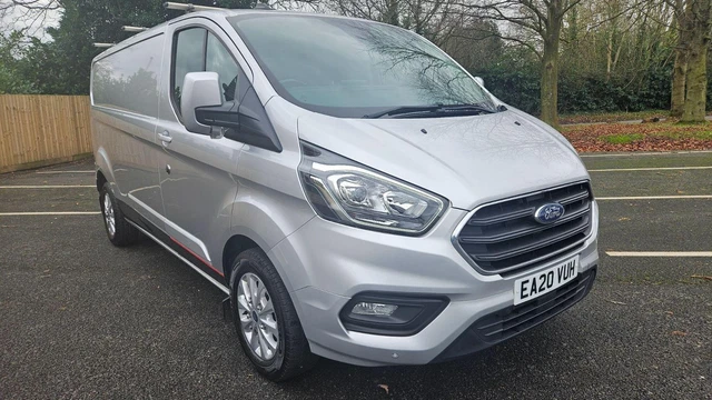 2020 FORD TRANSIT Custom 2.0 300 EcoBlue Limited L2 H1 Euro 6 (s/s) 5dr ...