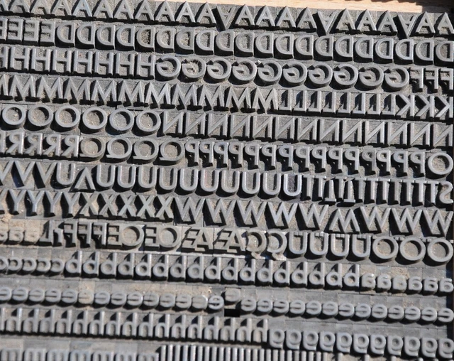 POLICE DE CARACTÈRES ERBAR c20 plomb lettres typographie imprimerie ...