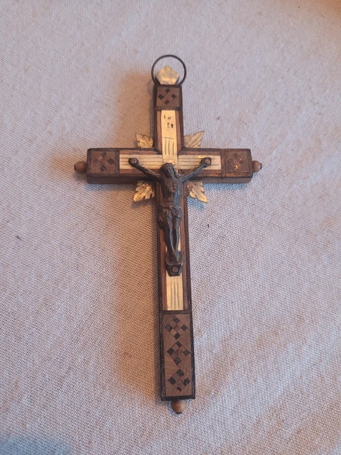 CRUCIFIX EN BOIS Et Nacre EUR 20,00 - PicClick FR
