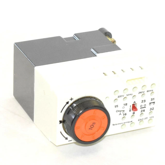 CA2-FT111 RELAIS TEMPS DE RETARD TÉLÉMÉCANIQUE 4NO+4NC 10A/500V 220V ...