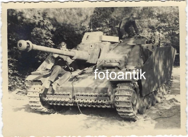 FOTO 2WK NORMANDIE Sturmgeschütz Brigade 341 * Panzer Fleck Tarnung ...