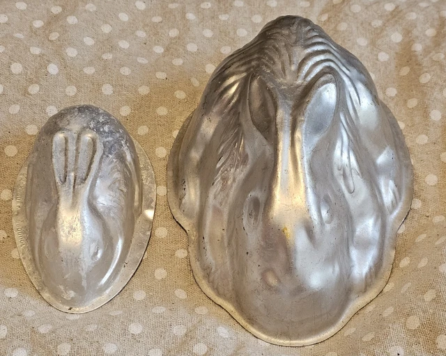 TWO ORIGINAL 70S 80s Rabbit Jelly Blancmange Moulds Lightweight £5.43 ...