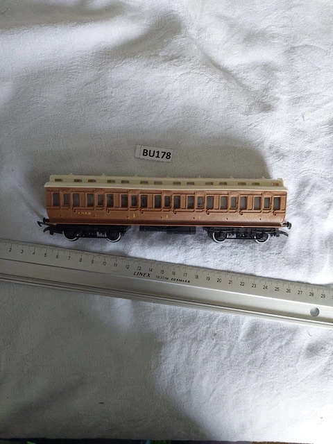 OO GAUGE MODEL railway triang modern couplings LNER coach £7.04 ...