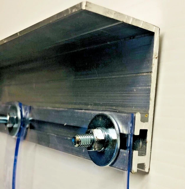 INDUSTRIAL PVC STRIP DOOR. HEAVY DUTY 150mm wide Ribbed PVC. 1000mmw x ...