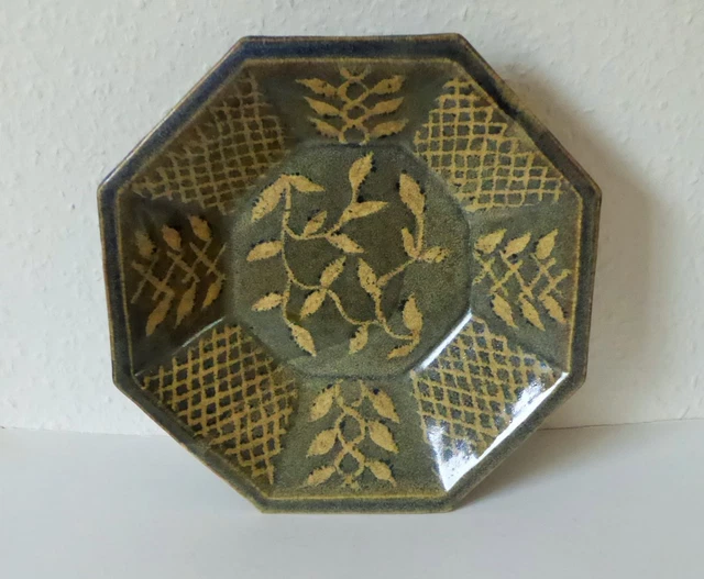 LARGE STUDIO POTTERY OCTAGONAL BOWL/DISH - GUY & PIP PERKINS c.1980 £9. ...