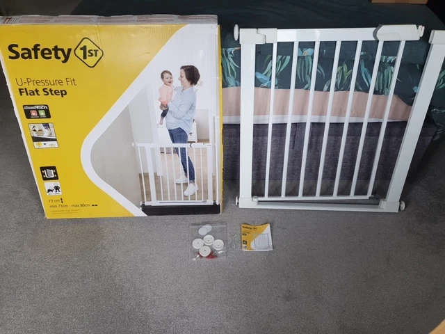 SAFETY 1ST U-PRESSURE Fit FLAT STEP (Low Threshold) secureTech Baby ...