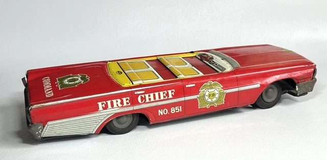 VINTAGE TAIYO FORD Tin Metal Fire Chief Car Command No. 851 Made in ...