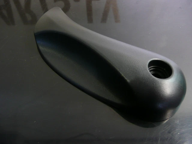 NEW GENUINE BMW E60 E61 E63 E64 Bonnet Hood Release Lever Lhd ...