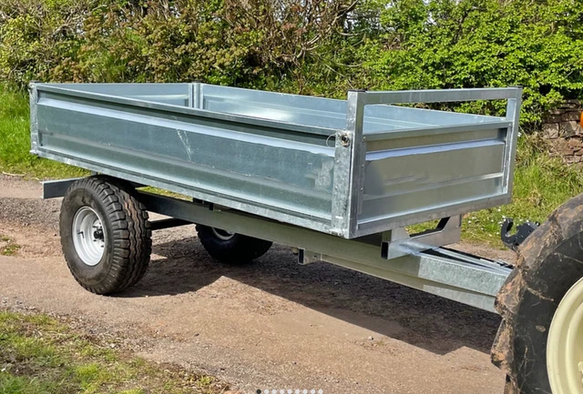 FINAL AUCTION - CRH Off-Road 2t Tractor Tipping Trailer - galvanised. £ ...