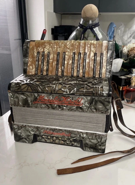 VINTAGE GERALDO PIANO accordion 🪗 Meinel & Herold Klingenthal' £63.10 ...