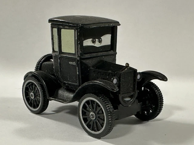 DISNEY PIXAR DIECAST Cars - Lizzie Ford Model T Radiator Springs Free ...