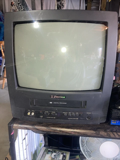 EMERSON EWC1303 13& CRT TV/VCR VHS Combo Retro Gaming No Remote $69.99 ...
