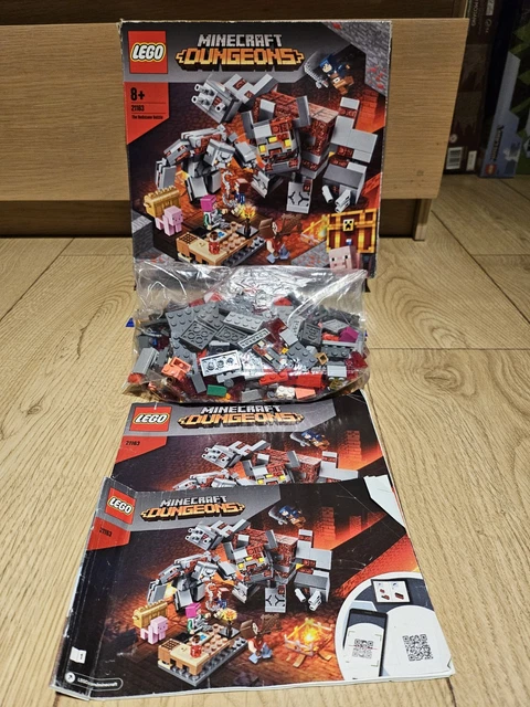 LEGO MINECRAFT: THE Redstone Battle Building Set (21163) £1.13 ...